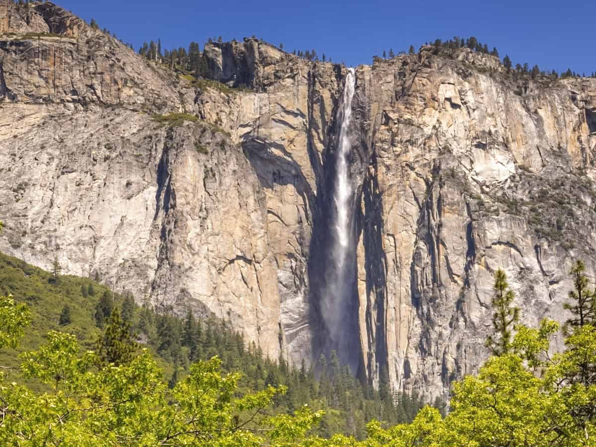 13 Iconic Yosemite Waterfalls & Waterfall Hikes in Yosemite National Park